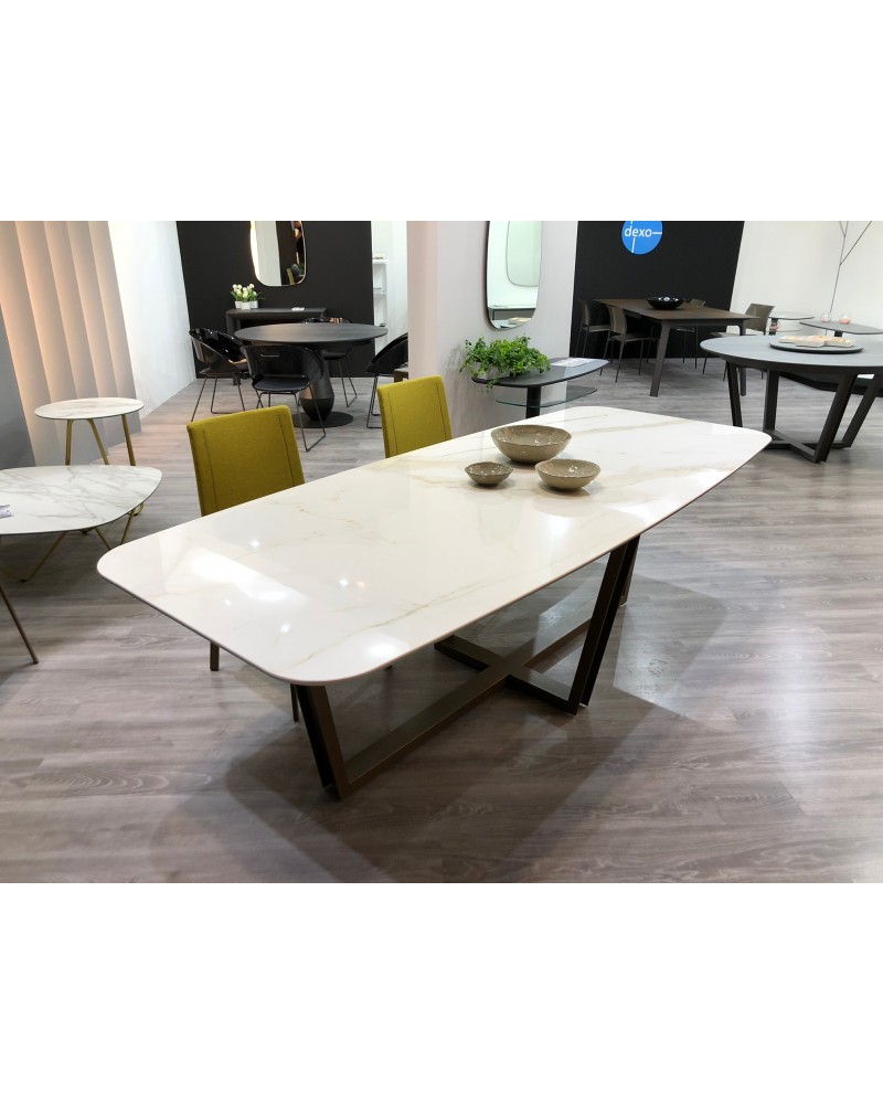 VIKTOR TABLE "TONNEAU" FIXE by Dexo